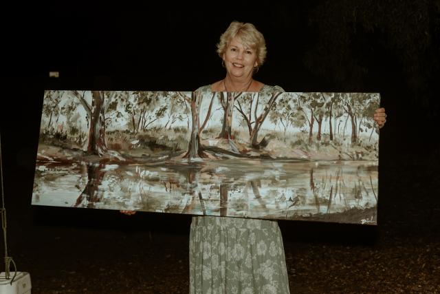 Thallon Grazing at the Watering Hole | Goondiwindi Argus