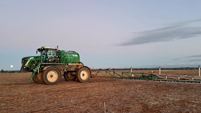 Testing optical spot-sprayers in a low weed environment | Goondiwindi Argus